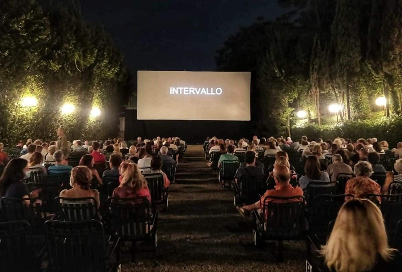 Open-Air Cinema in Florence: A Summer of Films Under the Stars - Blog ...